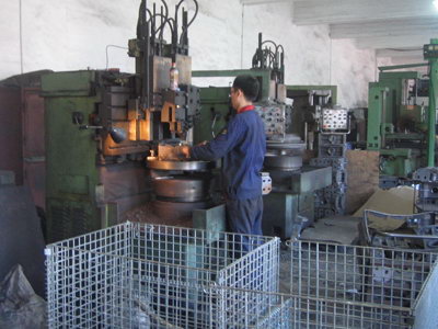 More machining equipment in our foundry machining Workshop - Dandong ...